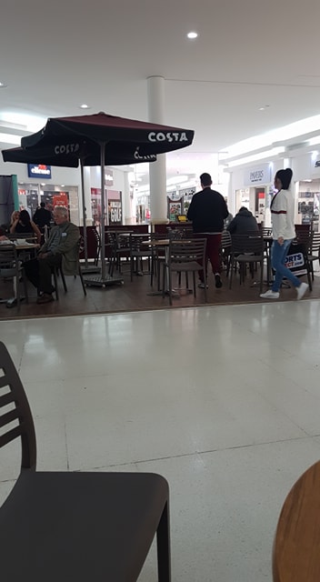 Porsche-noir: Freeport Talke, Stoke-on-Trent