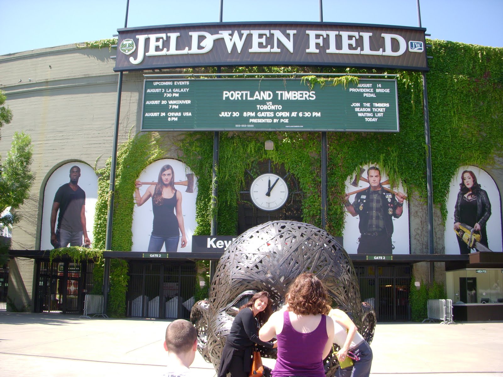 The McGoverns Head West: Day 8: Portland--Jeld-Wen Field