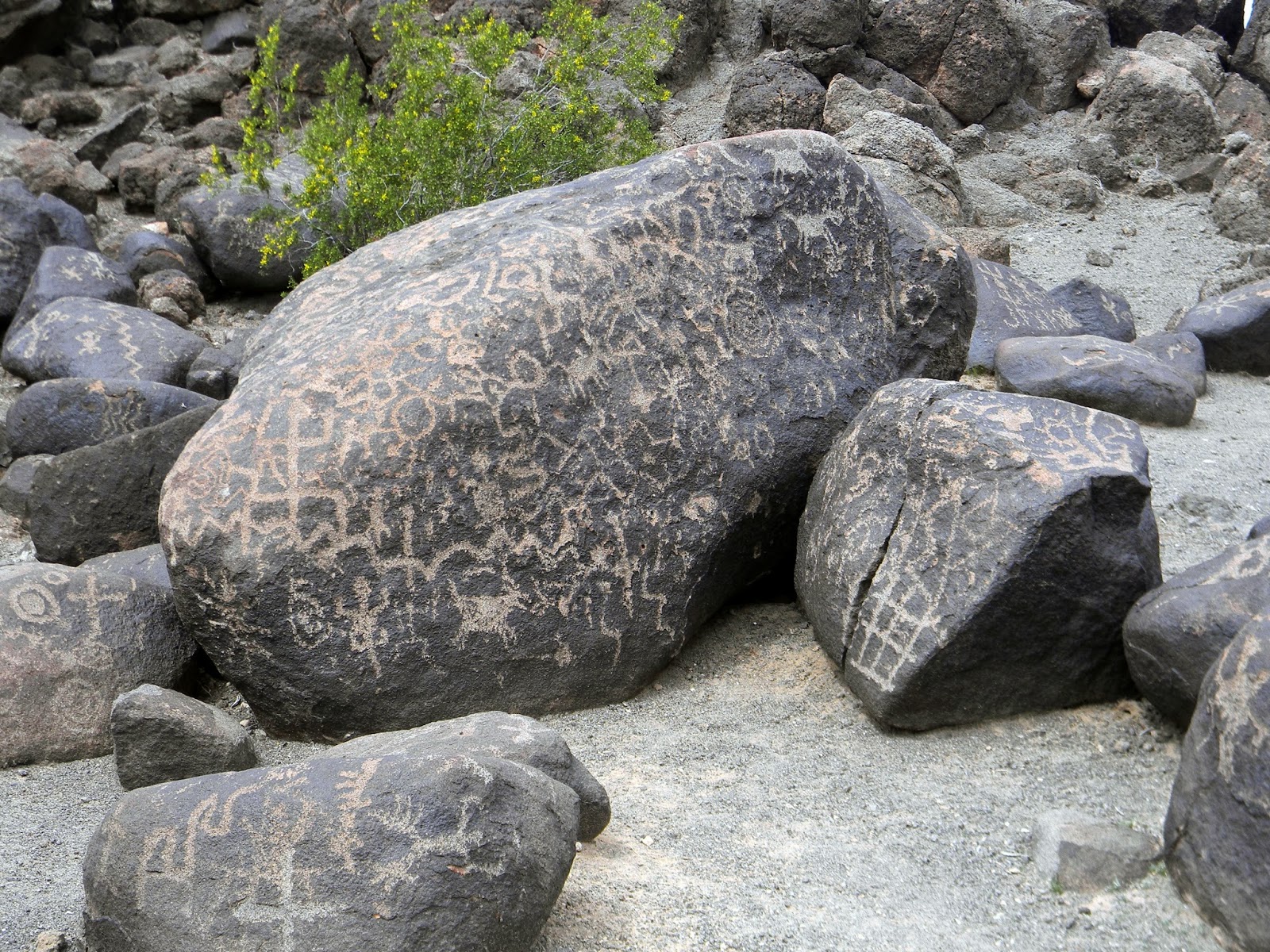 The Symbols on Painted Rocks