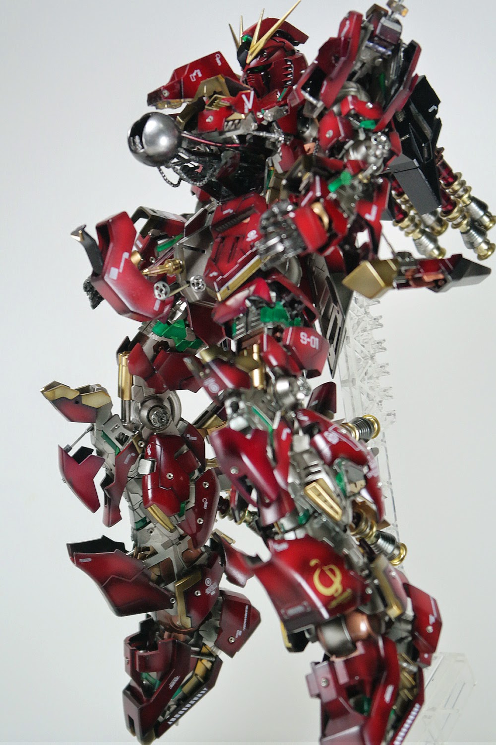 GUNDAM GUY: MG 1/100 Nu Gundam 'Neo Zeon Colors' Open Hatch - Custom Build