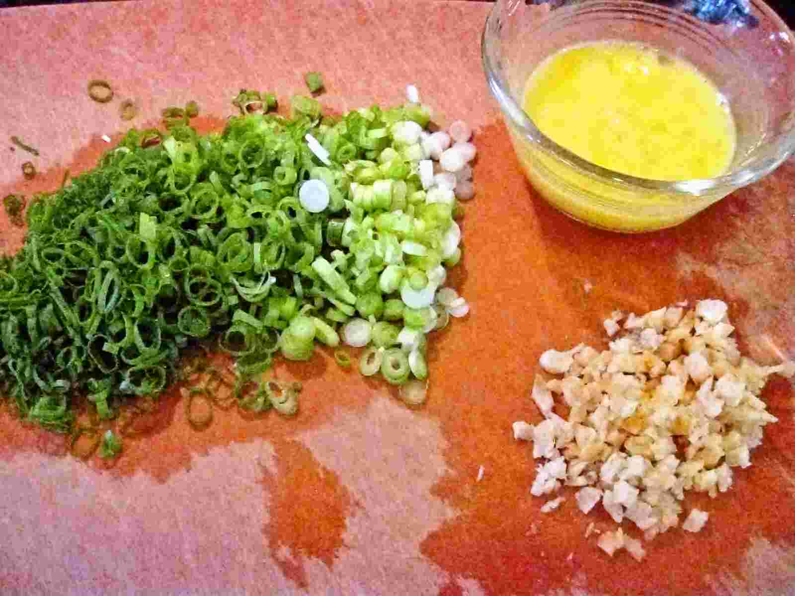 Recipes for Tom: Negi to tamago no shami chaahan / fried rice with ...