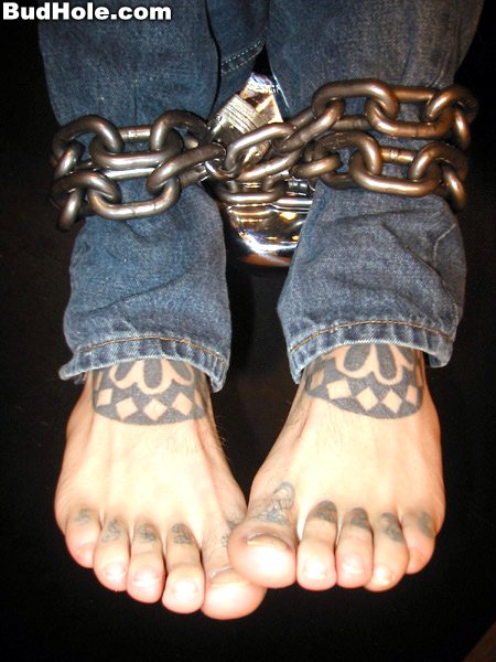 Chained Feet – TiedFeetGuy