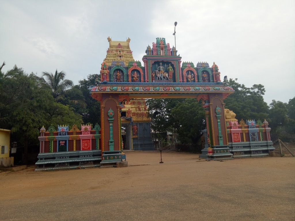 Hindu Temples of India: Naguleswaram Temple, Keerimalai, Jaffna, Srilanka