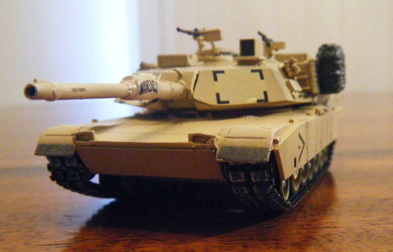1/72 Scale Tanks: Dragon Armor 60015 1/72 Scale M1A1HA Abrams