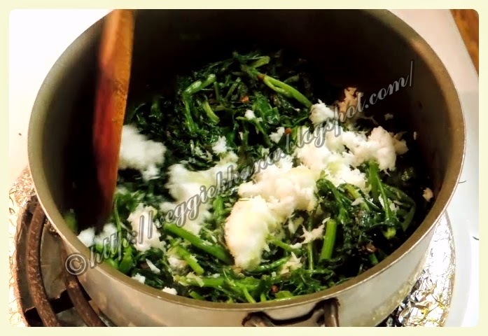 Muddi Palya / Mudde palya / Dal With Greens ~ Veggie Khana - Hungry kya..?!