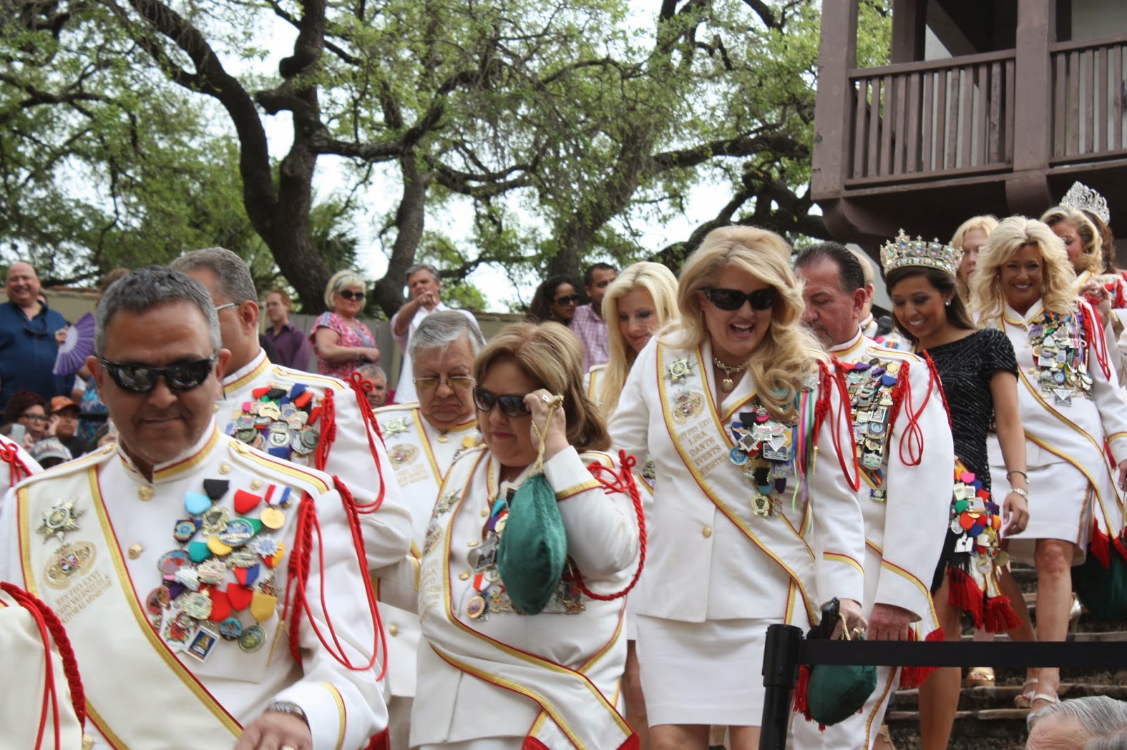 Walker Report - Shedding Light on Bexar County: Rey Feo installation ...