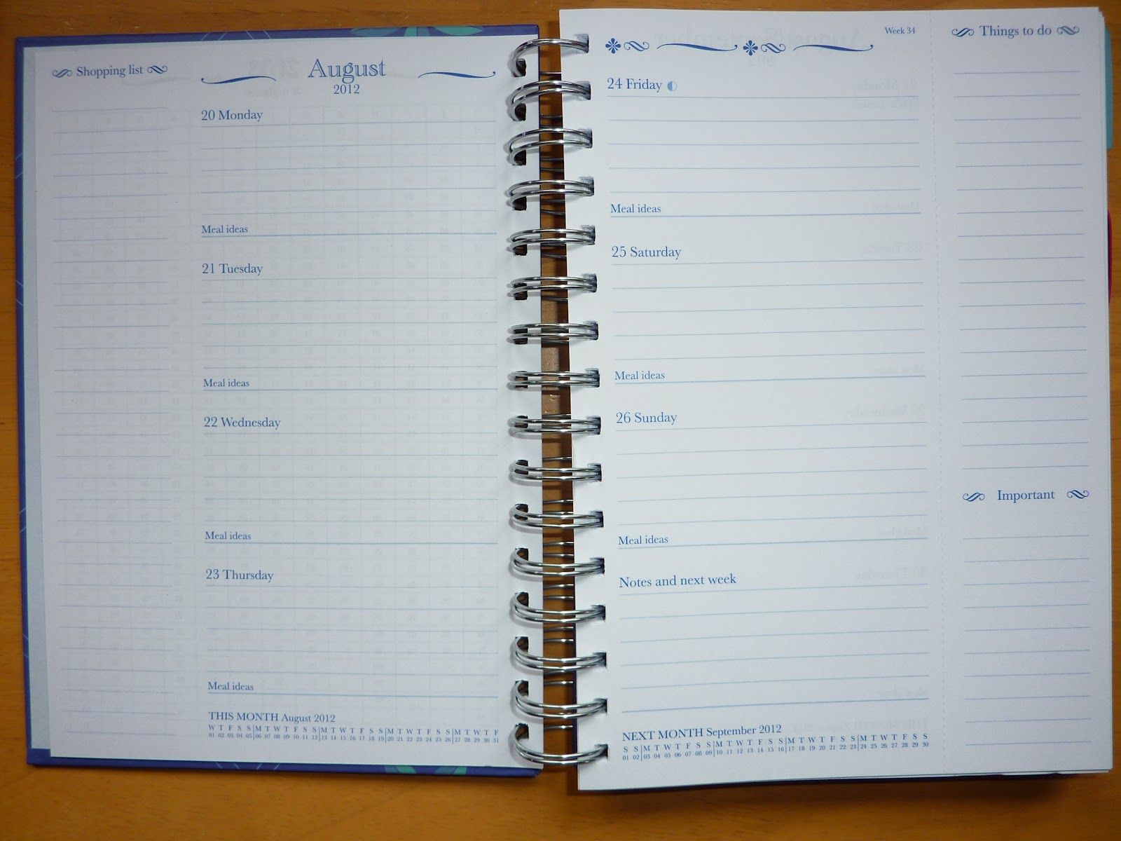 Plannerisms: Organised Mum Diary Stand, Pen Loop and 2013 Life Book Diary