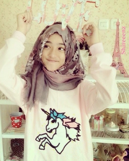 Yuk Intip Hijab Style Ala Shirin Al-Athrus