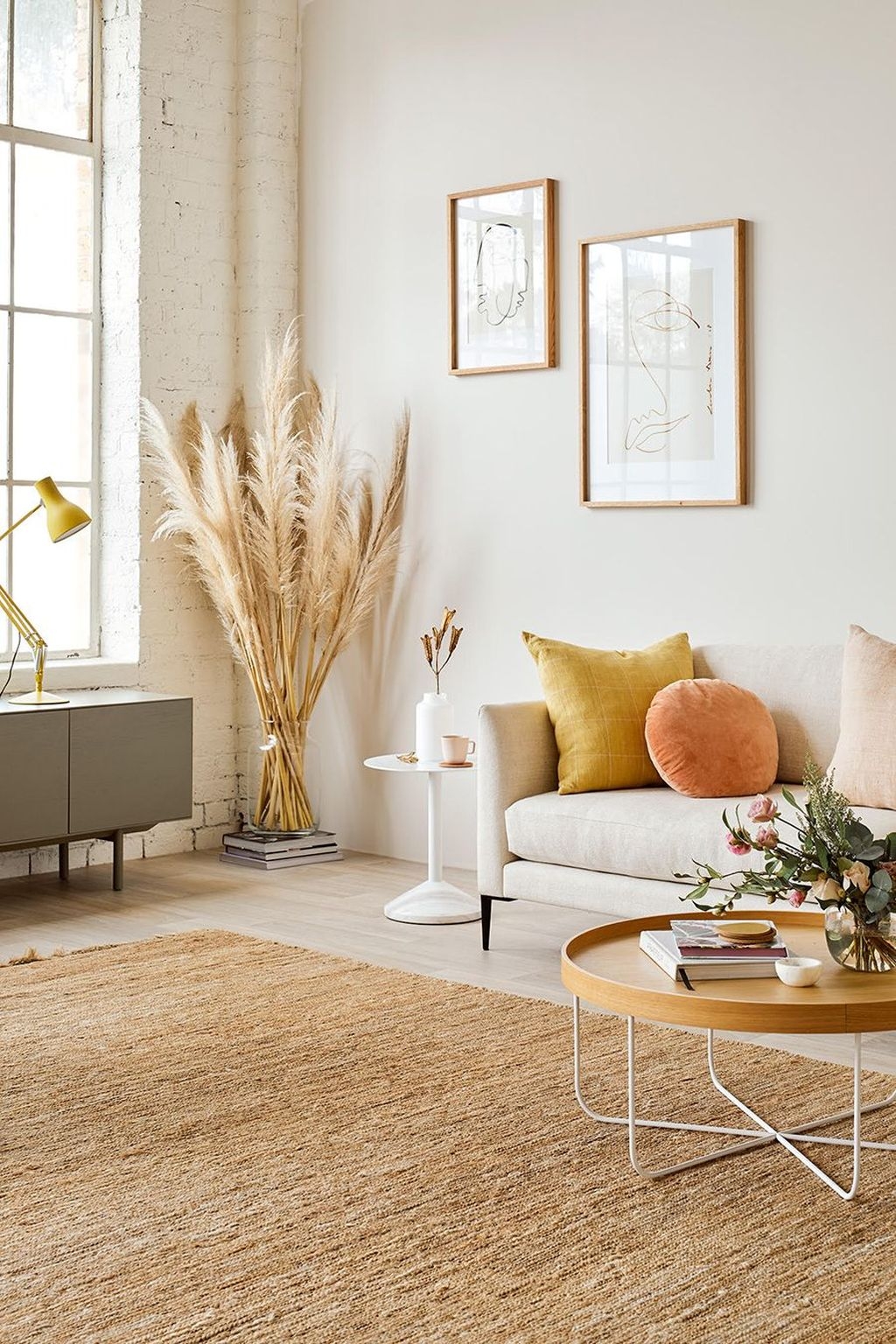 Sources: https://www.trendecors.com/2019/06/08/20-comfy-home-decor ...