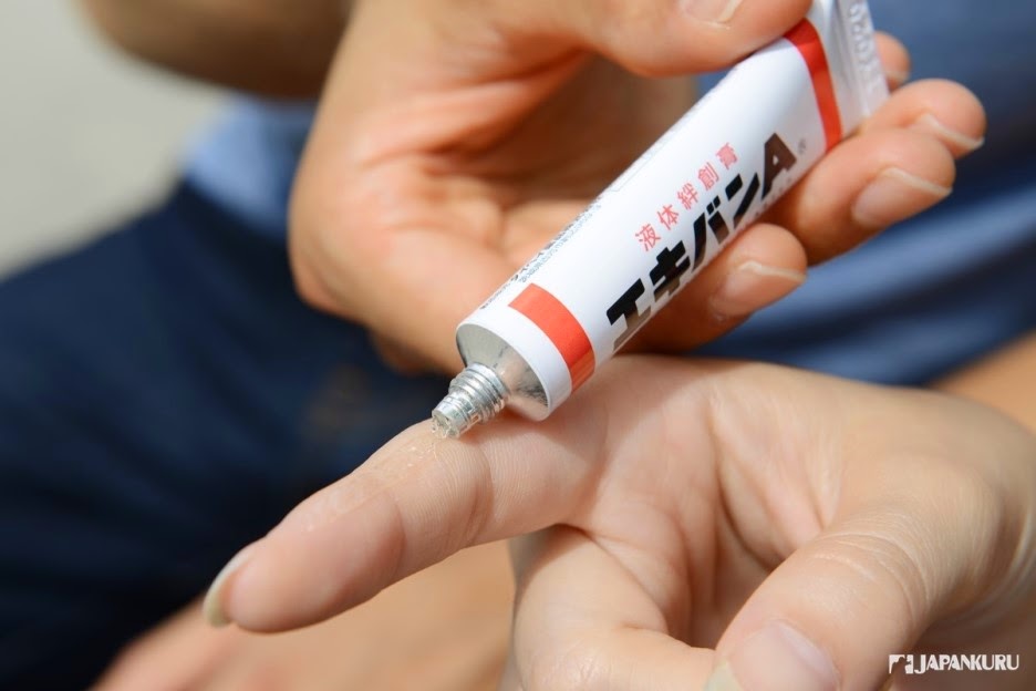 JAPANKURU: # JAPANESE Pharmaceutical ♪ Liquid Plaster Ekivan A ...