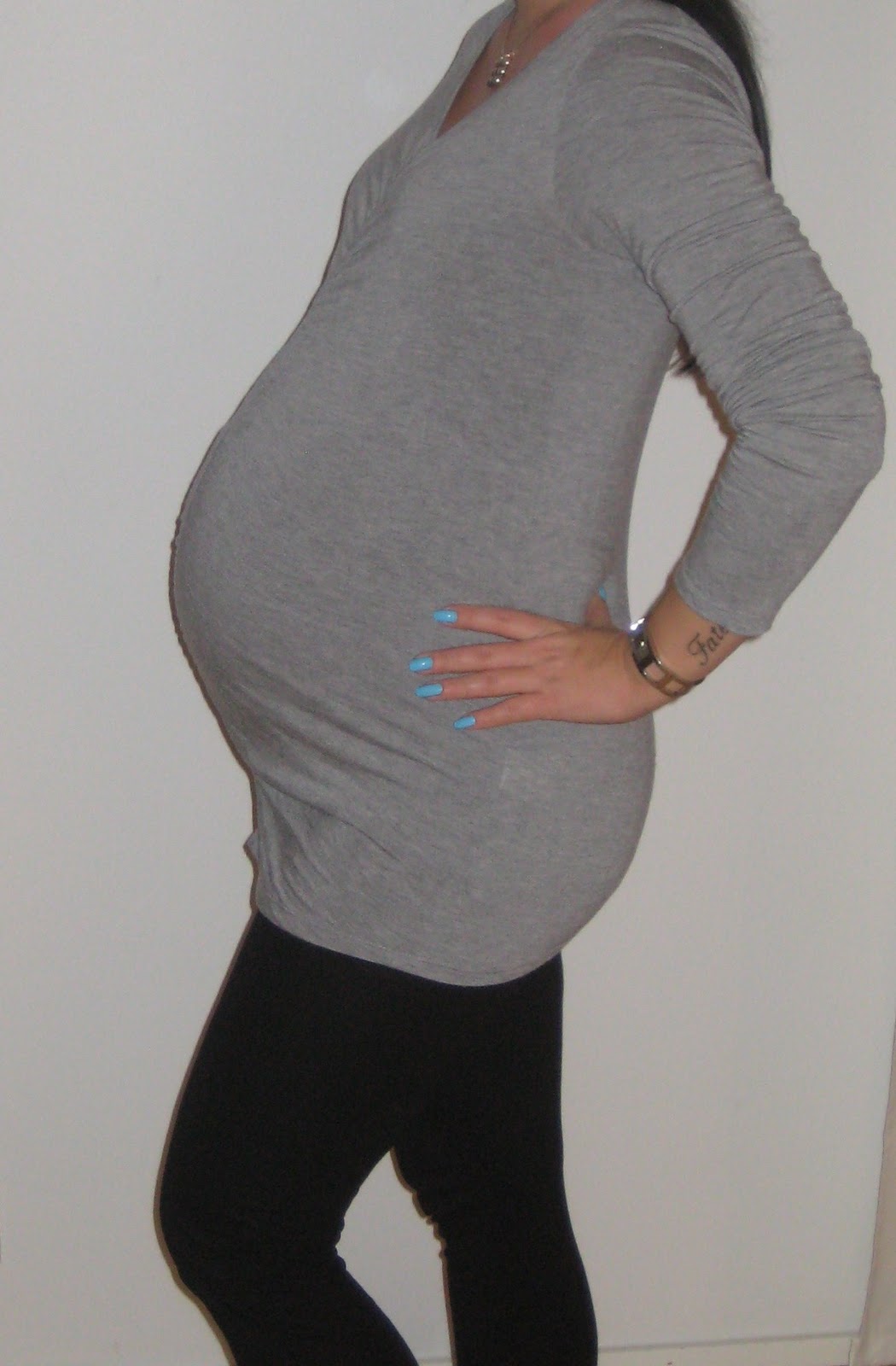 RASKAANA GRAVID 2-3 VIIKKOA: 36+2 Uusi yritys ja masukuvaa rv 37