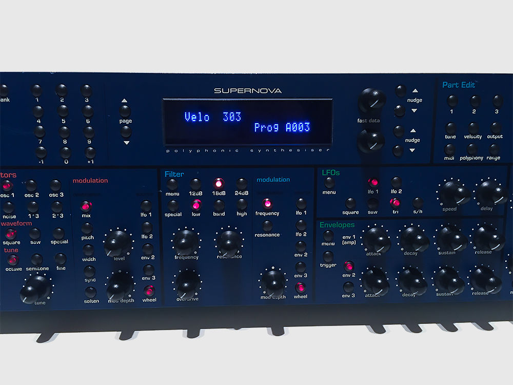 MATRIXSYNTH: Novation Supernova Mk1 Virtual Analogue Synthesiser Rack ...