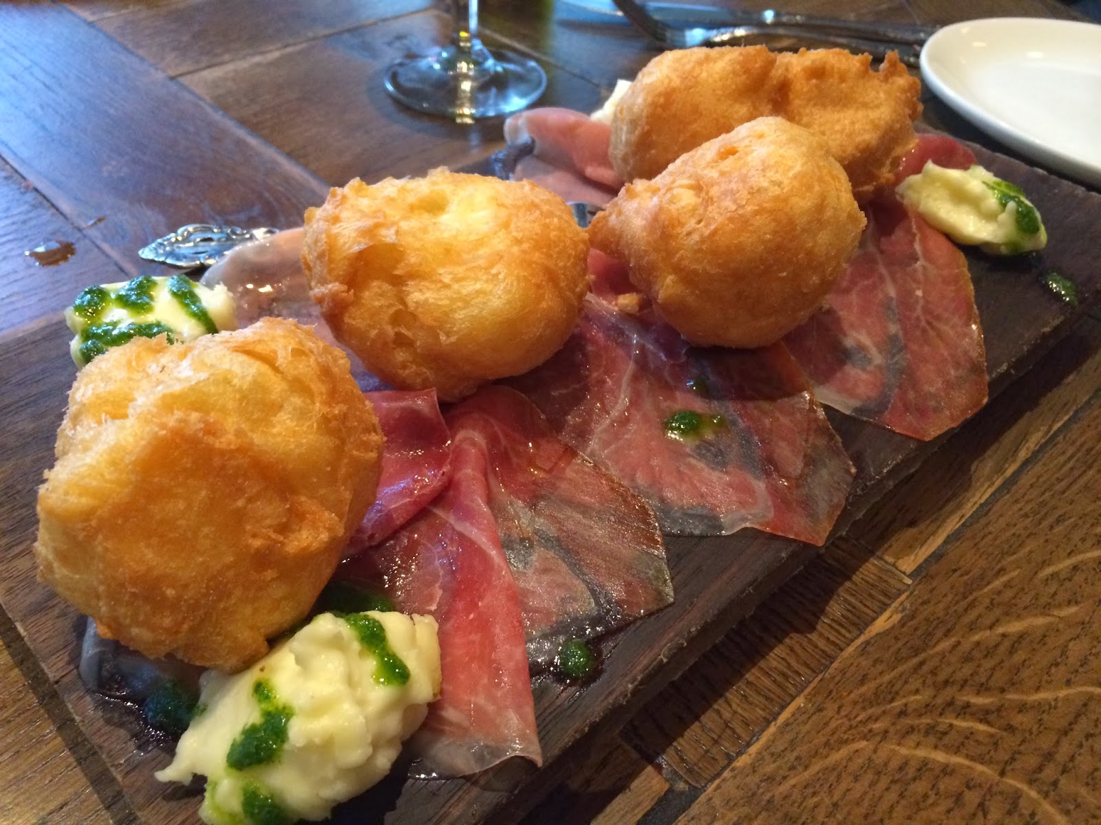 Eating for Sanity: Siena Tavern