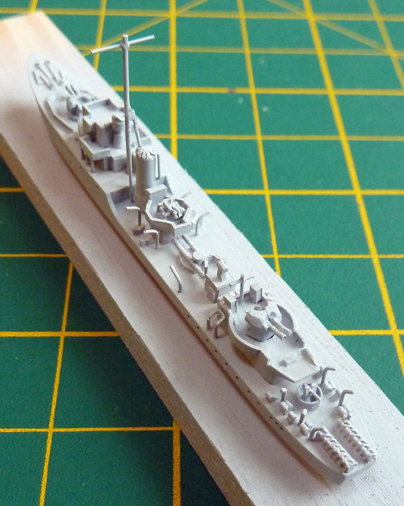 HMS Derwent - Type III Hunt: scratch built 1/1200