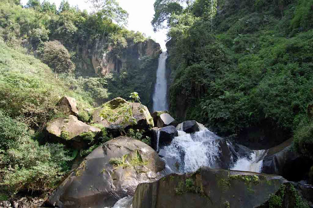 Let WeRelax: Coban Pelangi Waterfall