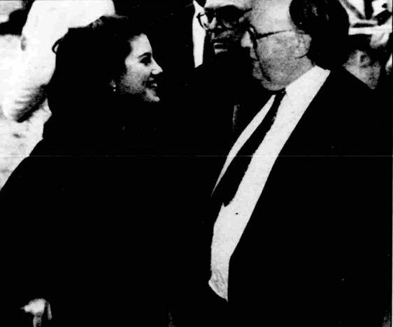 ΣΚΕΦΤΟΜΑΣΤΕ ΕΛΛΗΝΙΚΑ: Μια αγάπη που δεν έσβυσε ο χρόνος. Γι αυτό χώρισε ...