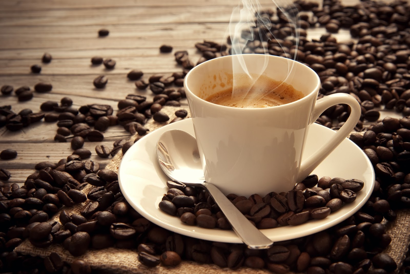 ENERGIA PER LA VITA: Quanto caffè bevete ogni giorno? Quanto ne sapete ...