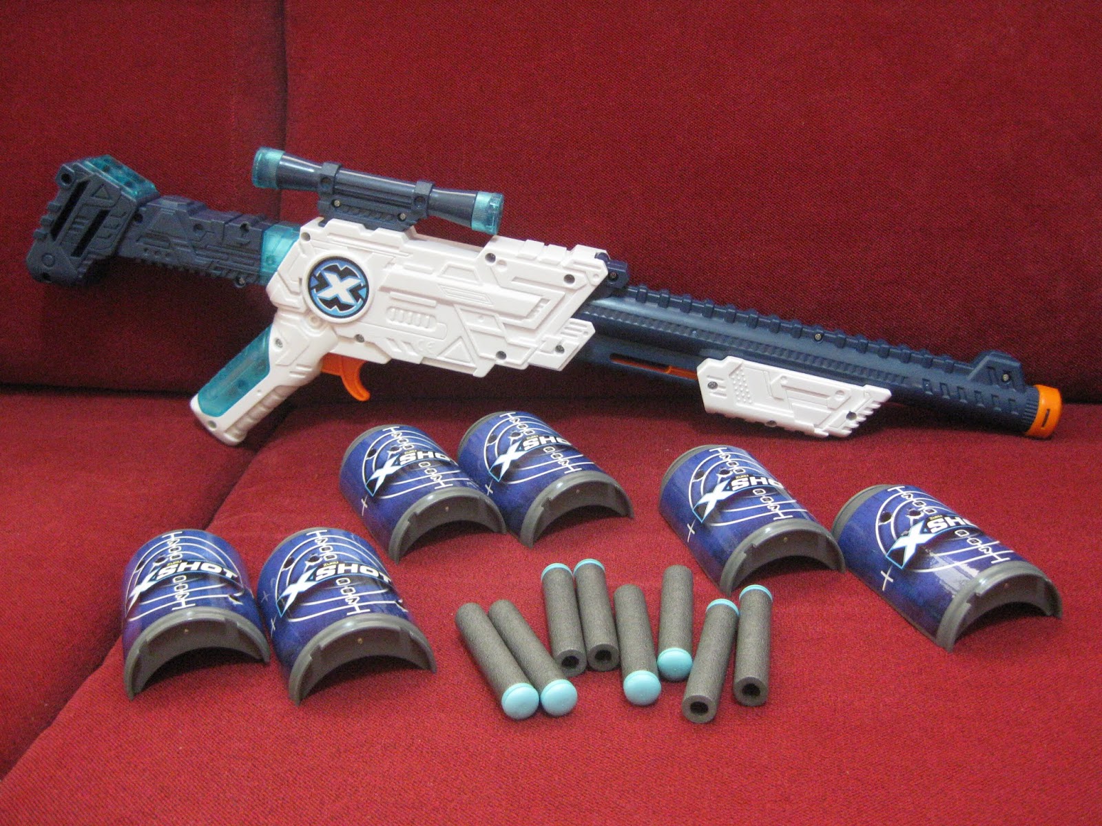 deSMOnd Collection: X-Shot "Hawk Eye" by ZURU