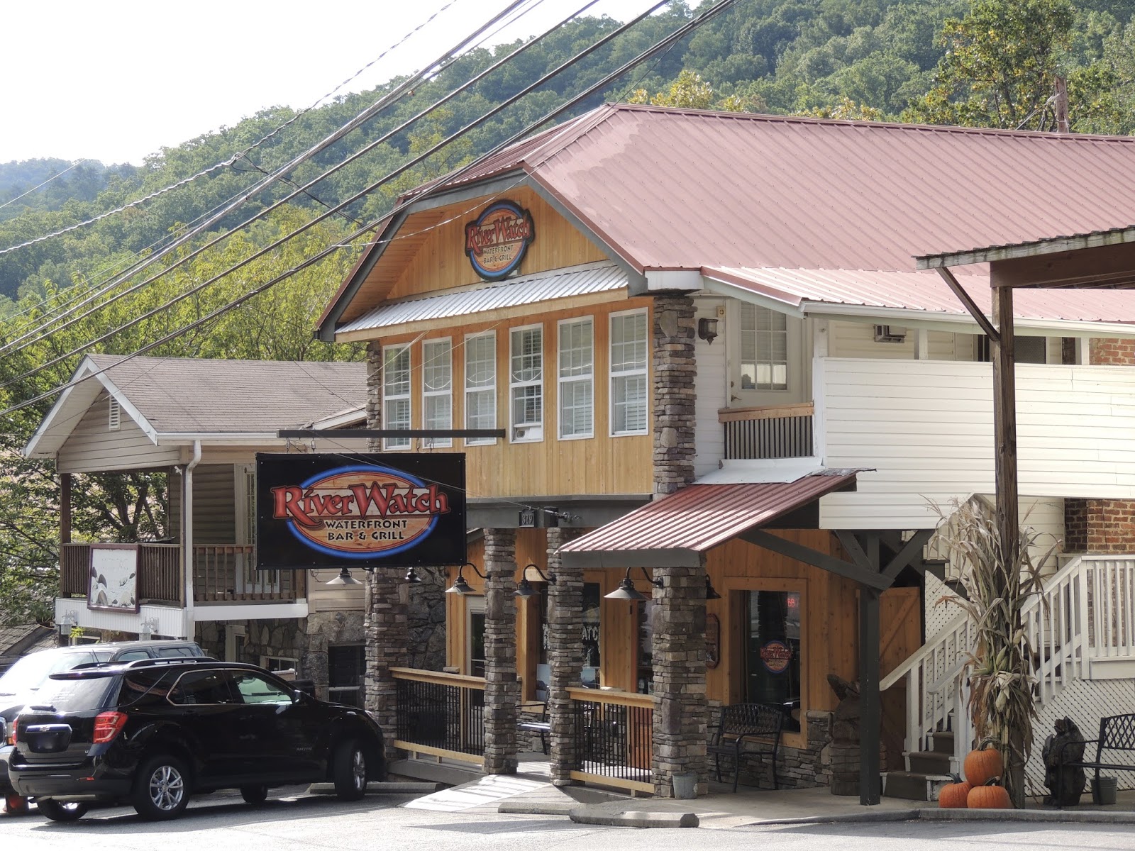 A Visit to Chimney Rock Village