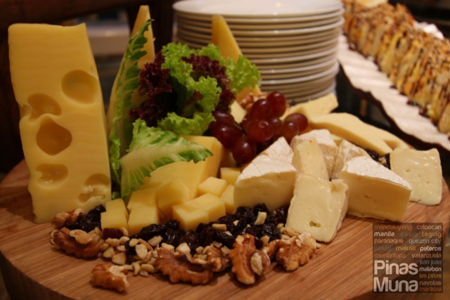 Friday Dinner Buffet at Richmonde Cafe in Ortigas Center