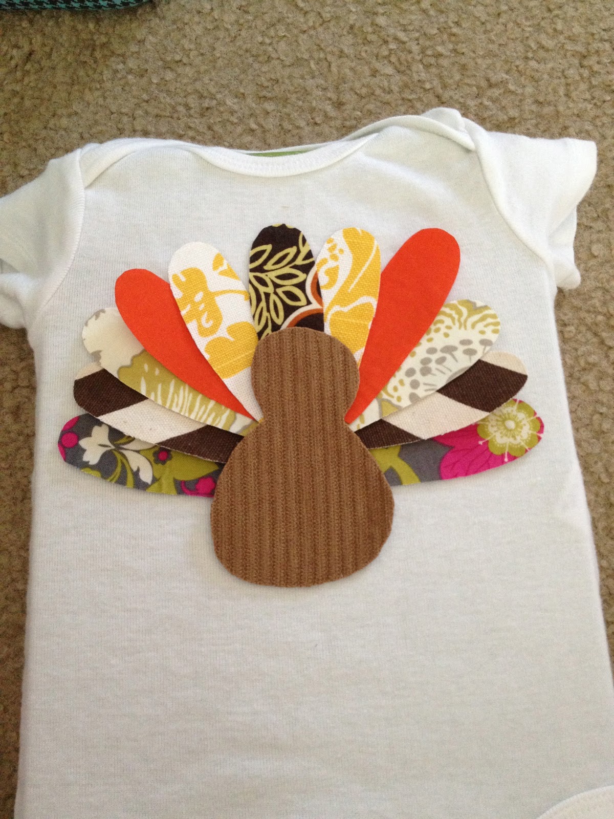 Dwellings By DeVore: Easy DIY turkey shirt
