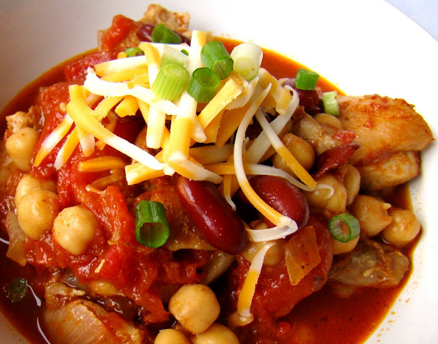 Chunky chicken chili
