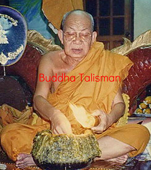 Buddha Magical Amulets,Talismans, Lek Lai,Phayants: LUANG PHOR SAMRIT ...