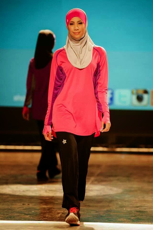 Fat Old Man Running: World's First Muslimah Activewear Fashion Show