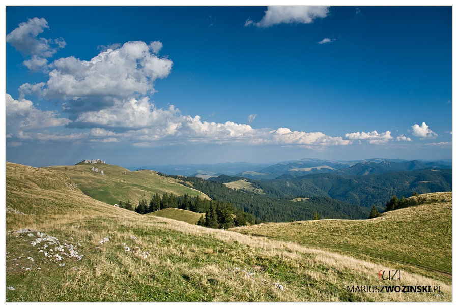 Manastirea Sihastria Rarau: Imagini si Peisaje cu Muntele Rarau
