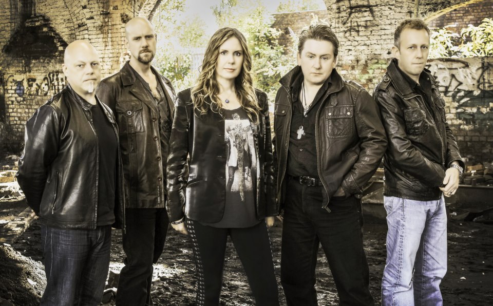 AOR WATCHTOWER: AS IMPRESSÕES DO NOVO ÁLBUM DA DANTE FOX