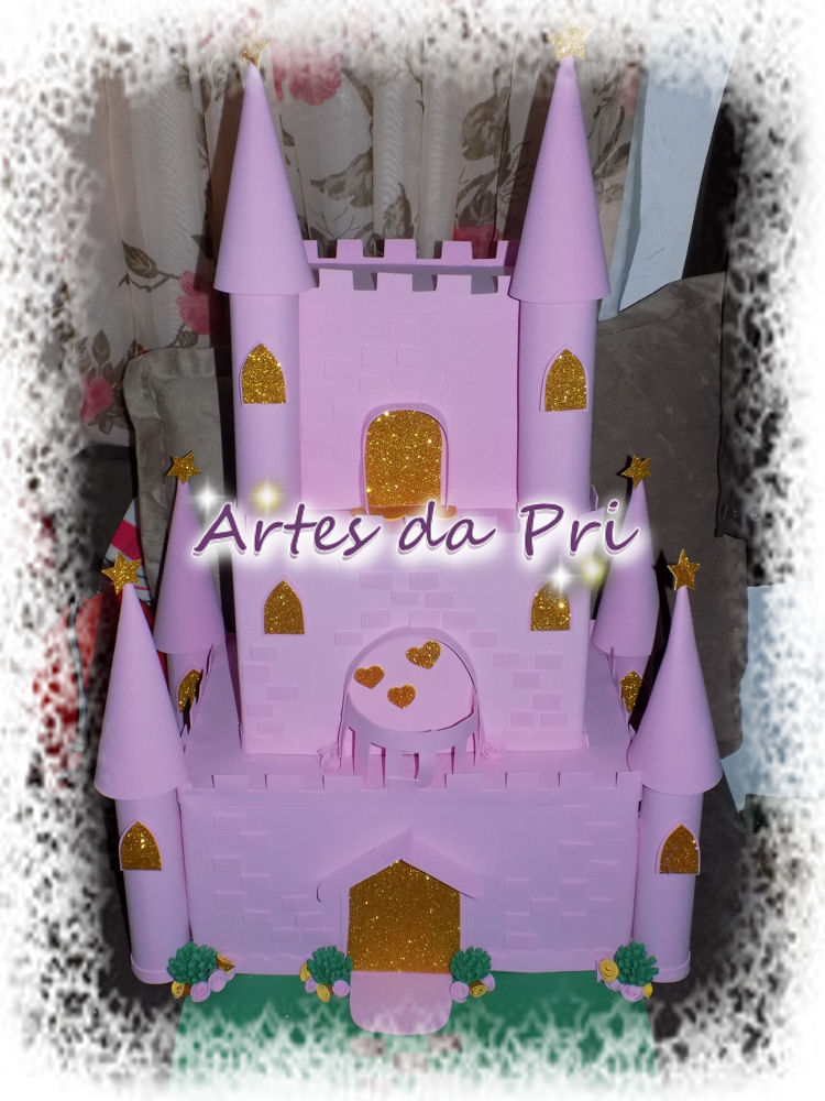 Artes da Pri: Castelo em eva com 80 cm de altura