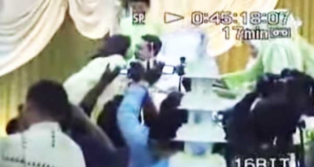 Rosmah sekadar laga pipi, bukan cium – Rizal Mansor