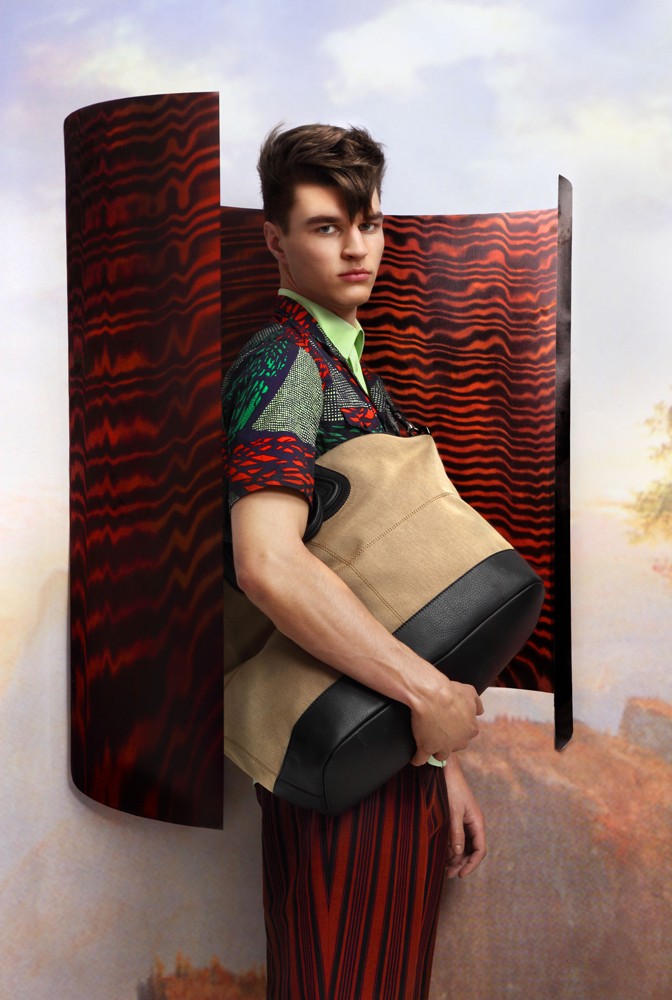 S ! Howl // S號: The "It" Factor