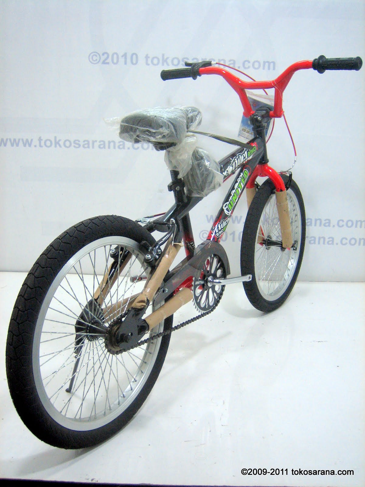 tokomagenta: A Showcase of Products: Sepeda BMX UNITED 8910 Rider 20 Inci