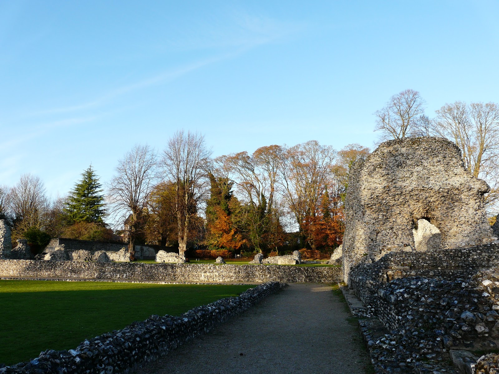 Cindy's Snaps: Thetford Priory, Nunnery Lakes Nature Reserve and ...