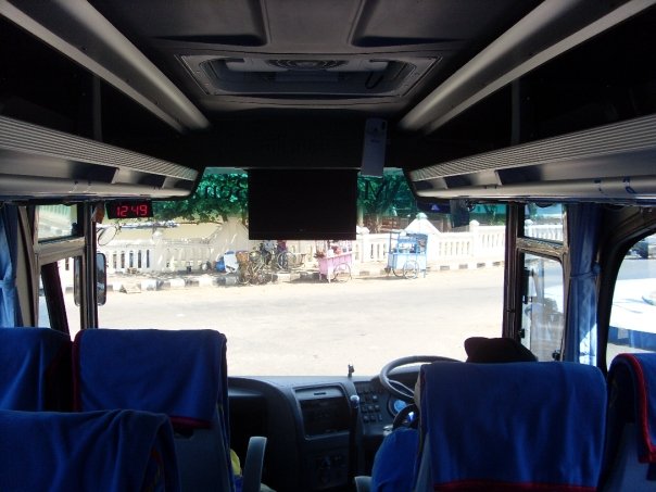 Agen Bus Malam & Travel Karawang