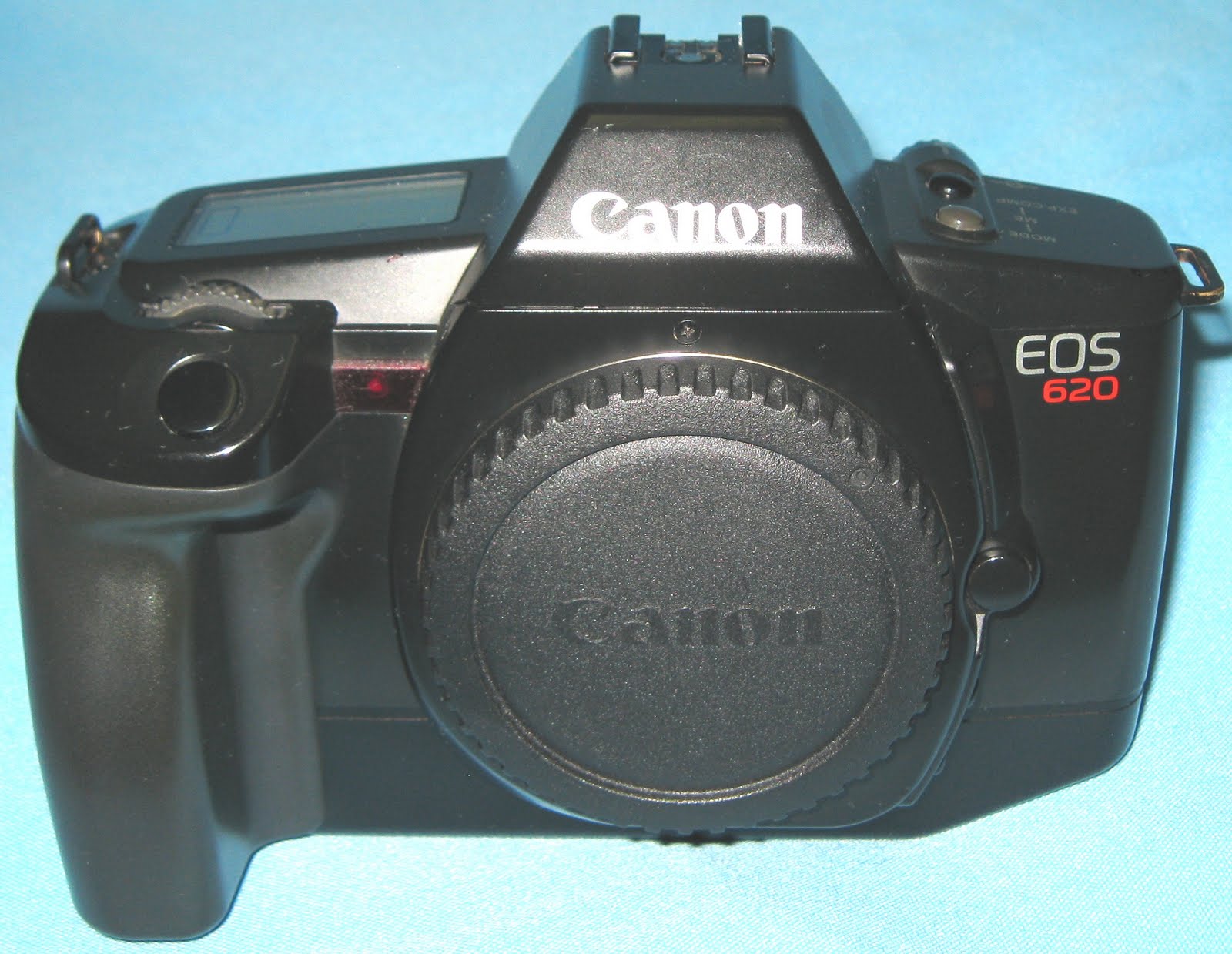 The Chens: The User's Review: Canon EOS 620 released in 1987