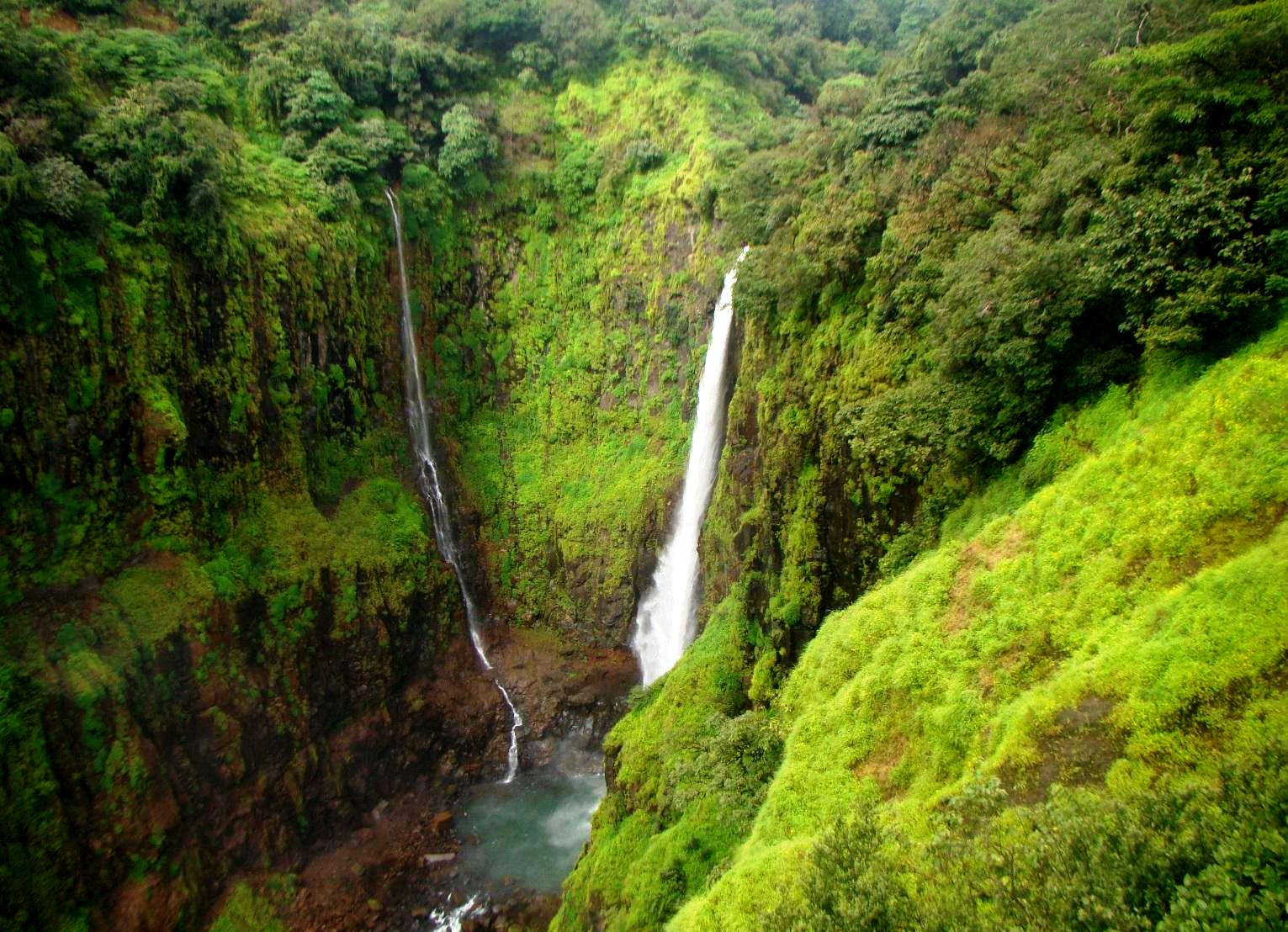 Thoseghar Waterfalls | Konkankatta.in