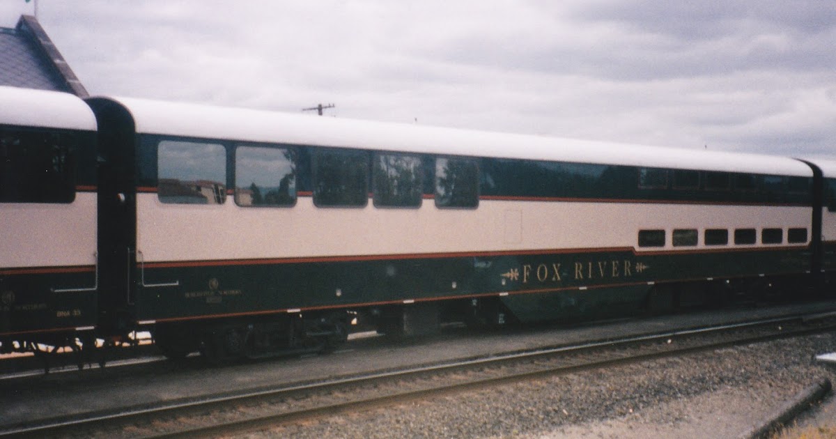 TrainPages: Burlington Northern Bi-Level Car BNA #31 Fox River