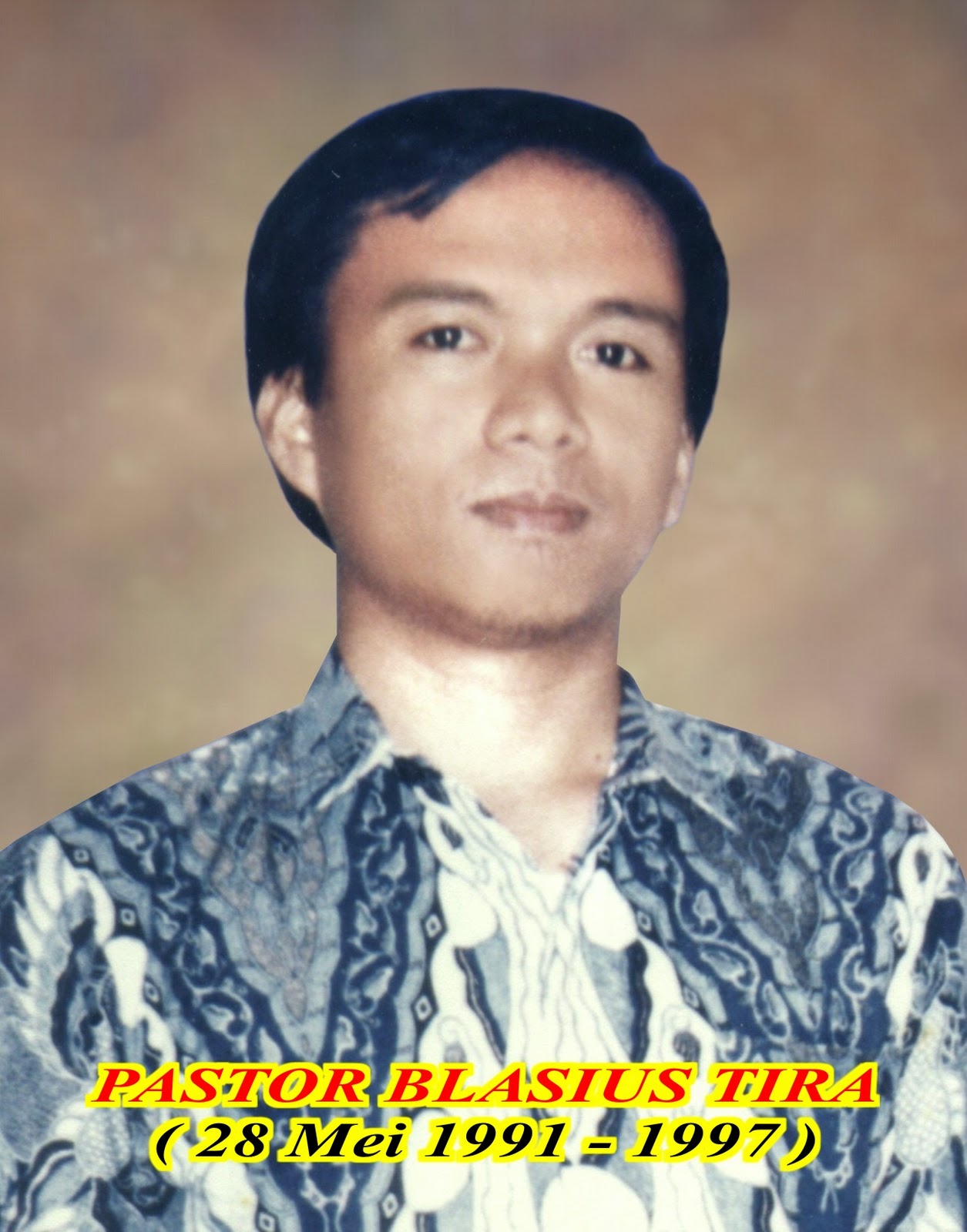 Gereja Katolik "SANTO YOHANES PENGINJIL" Paroki Bondowoso: foto romo-romo