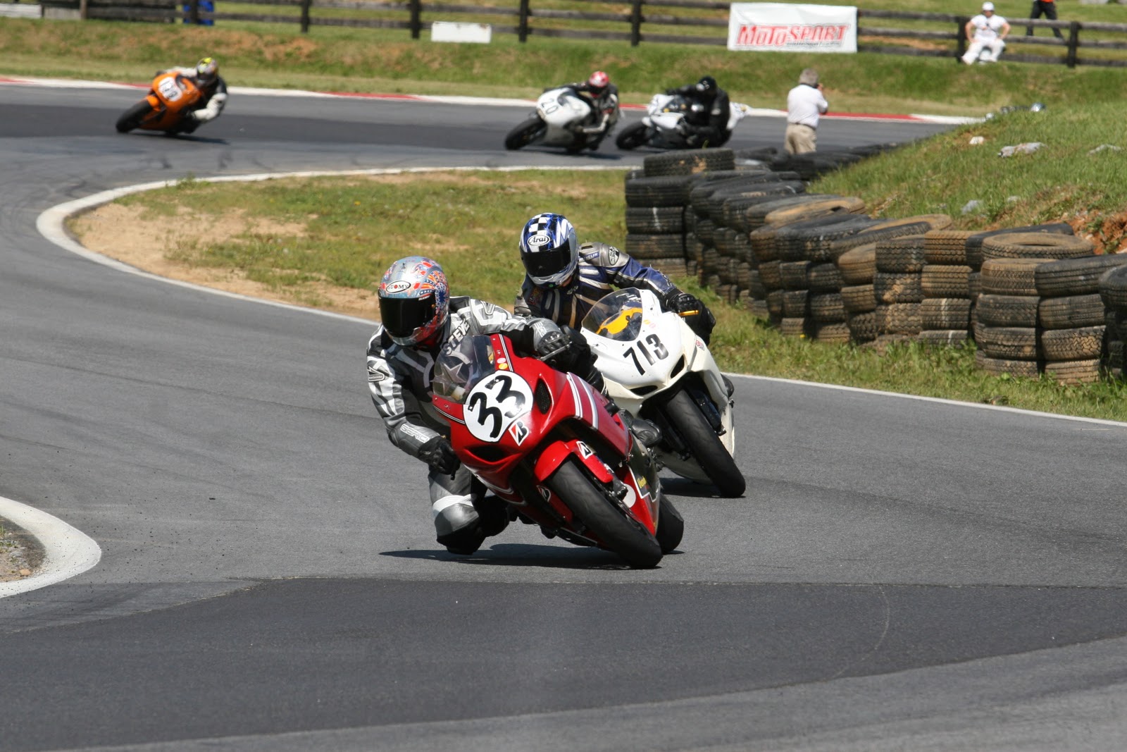 Live Sports: Motor Cycle Racing Wallpaper
