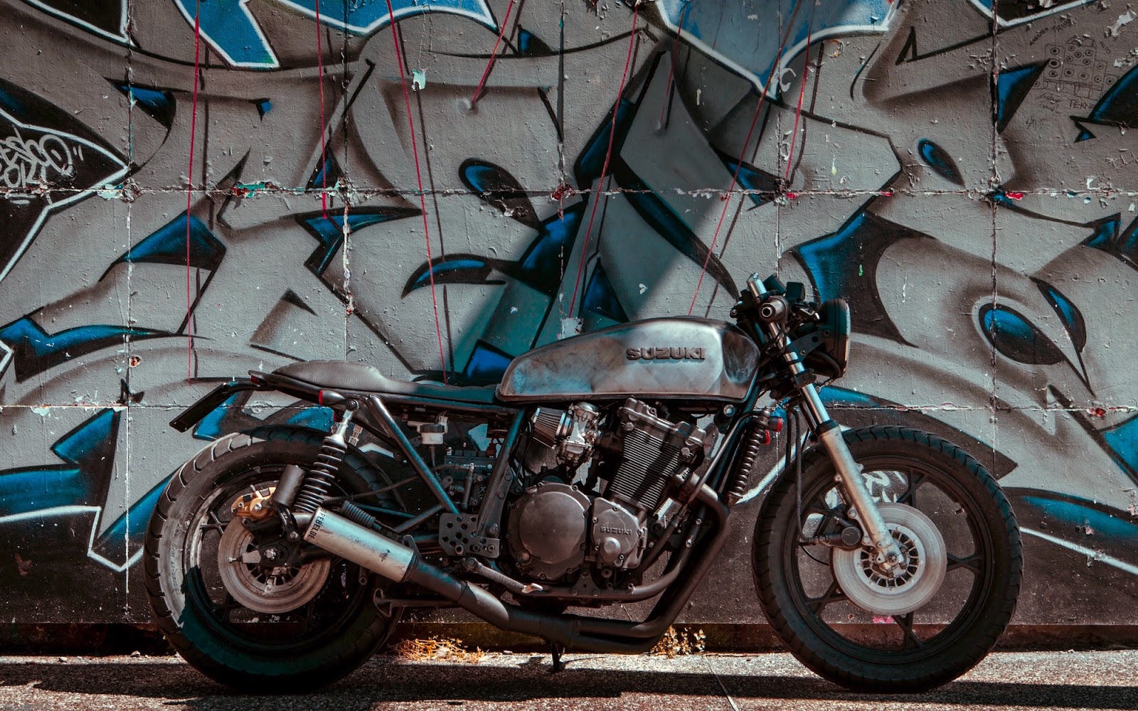 Gixxer Gitana - Inazuma café racer