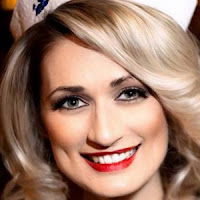 Sognando tra le Righe: LA CASA DEGLI SCANDALI Victoria Fox Recensione