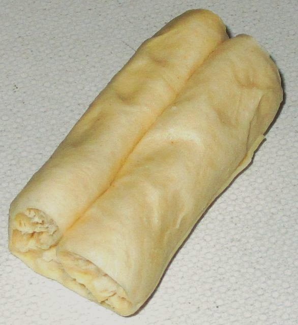 FOODSTUFF FINDS: Jus-Rol Pan Au Chocolat (Sainsburys) [By @Cinabar]