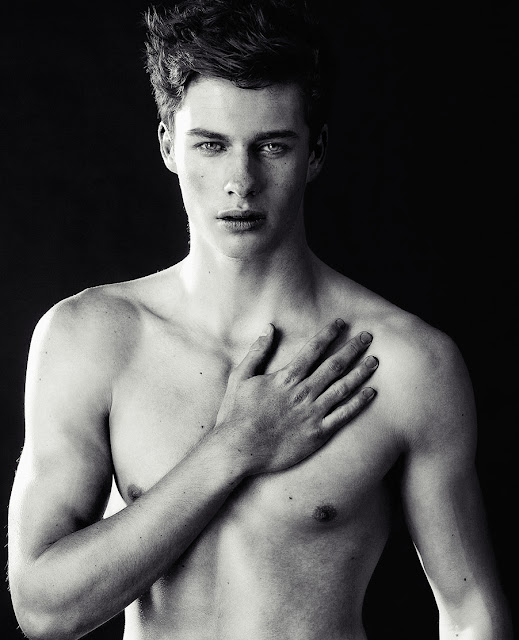 AdonisMale Blog: Joe Collier