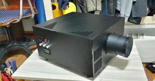 how to make a DIY 2k resolution (2560x1440) beam projector. The easy ...