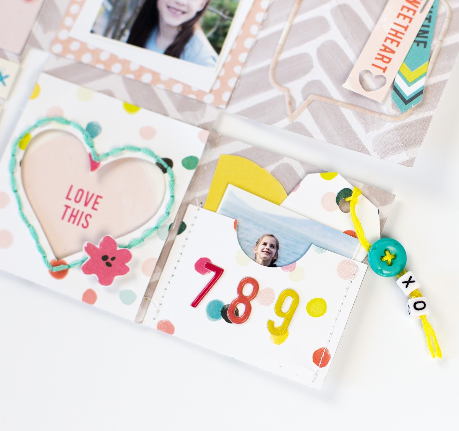 One-page mini album + Cut file - Bea Valint | Scrapbooks