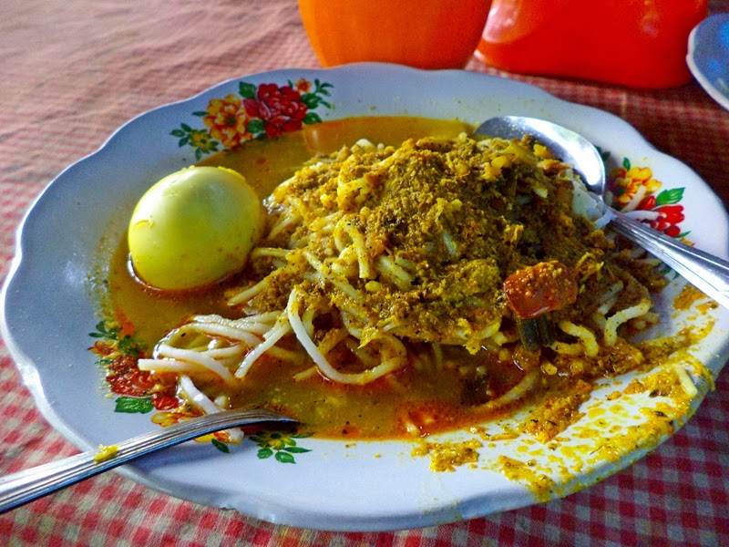 JUAL MAKANAN BETAWI DOT COM: Jual Laksa Betawi , Hub. 085211711318
