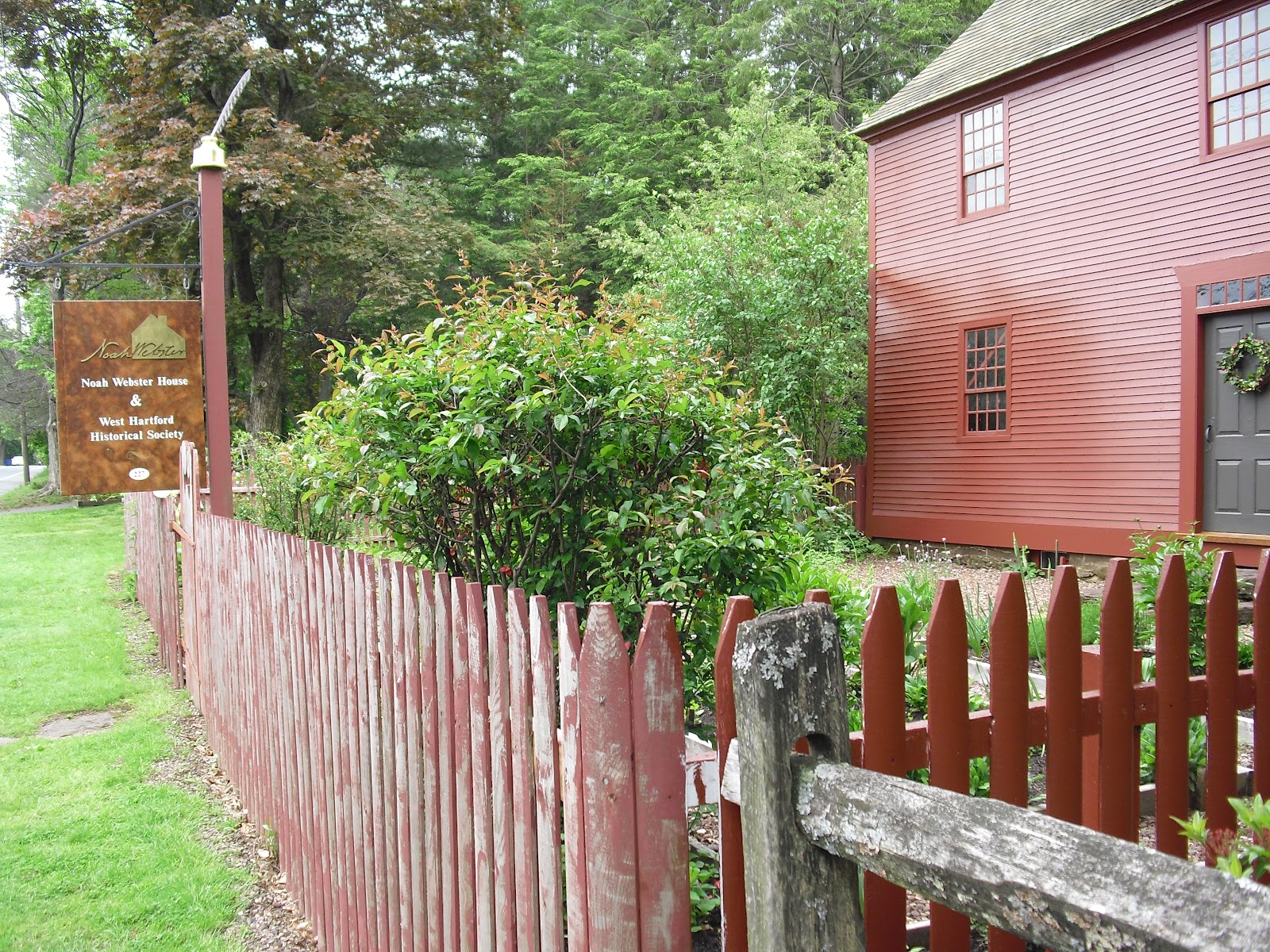 Stay on Route 6: Scenes from Connecticut US Route 6