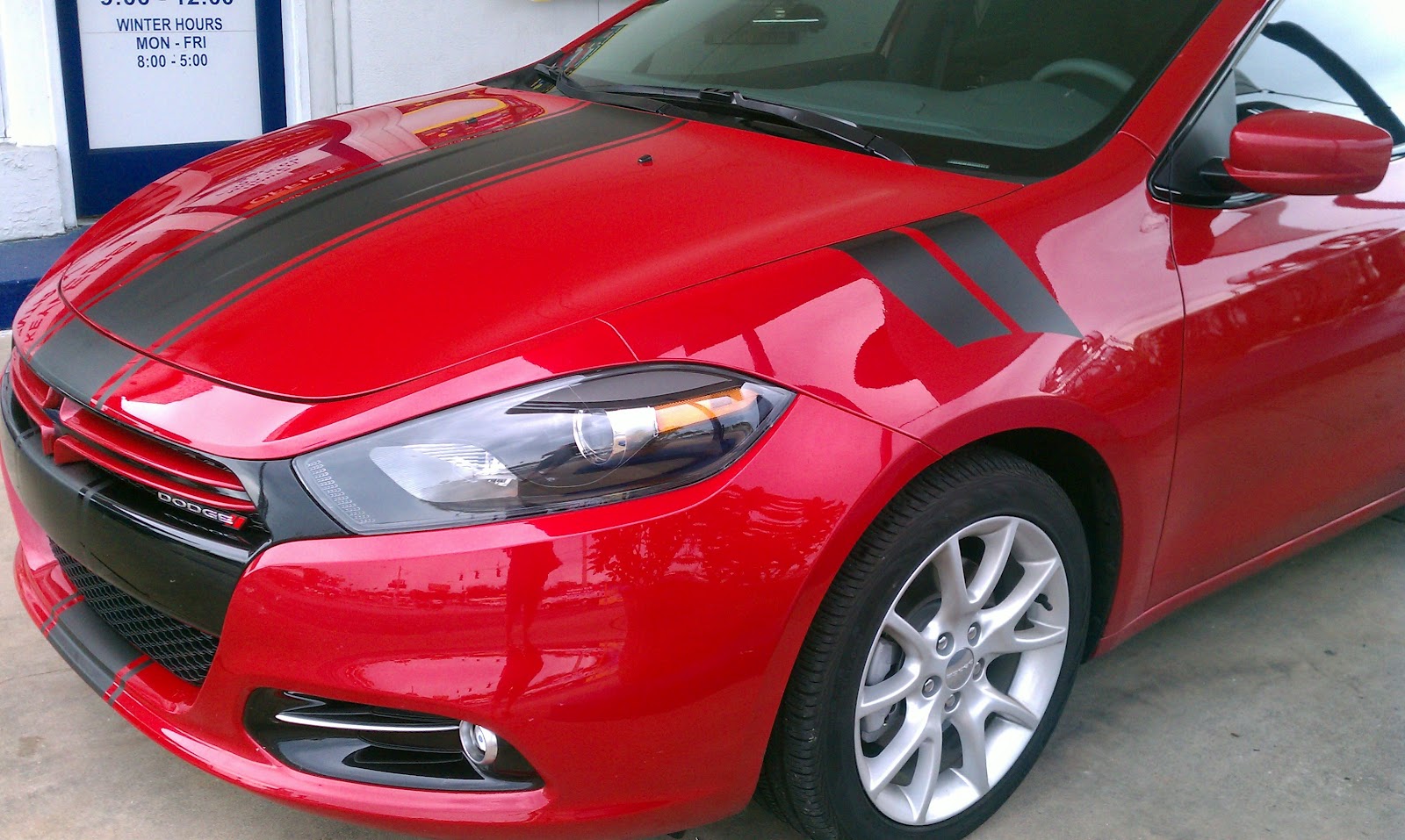 E & Z Shines: Rally Stripes on a Dodge Dart